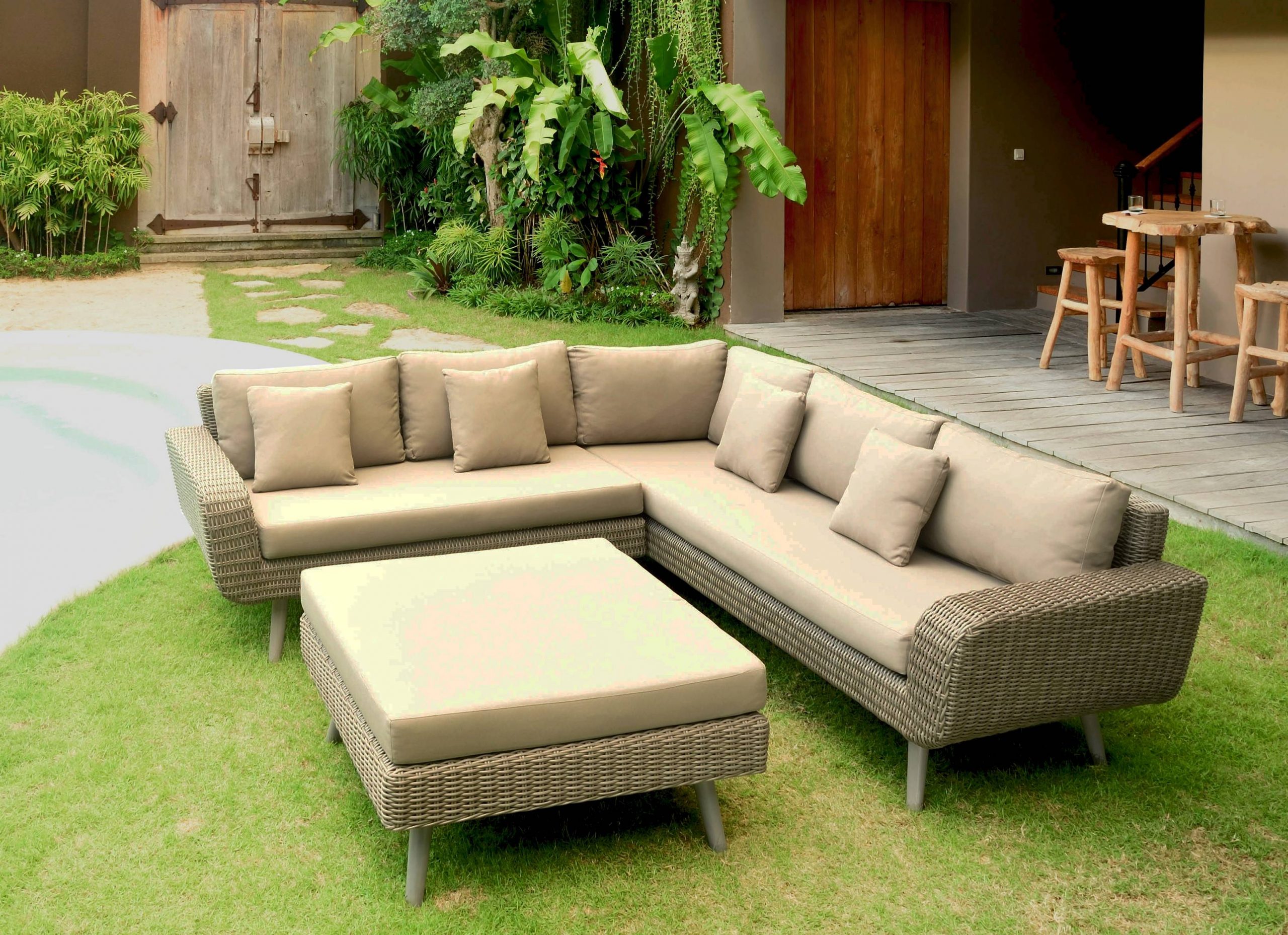 Sofa | Ergo Furniture Indonesia